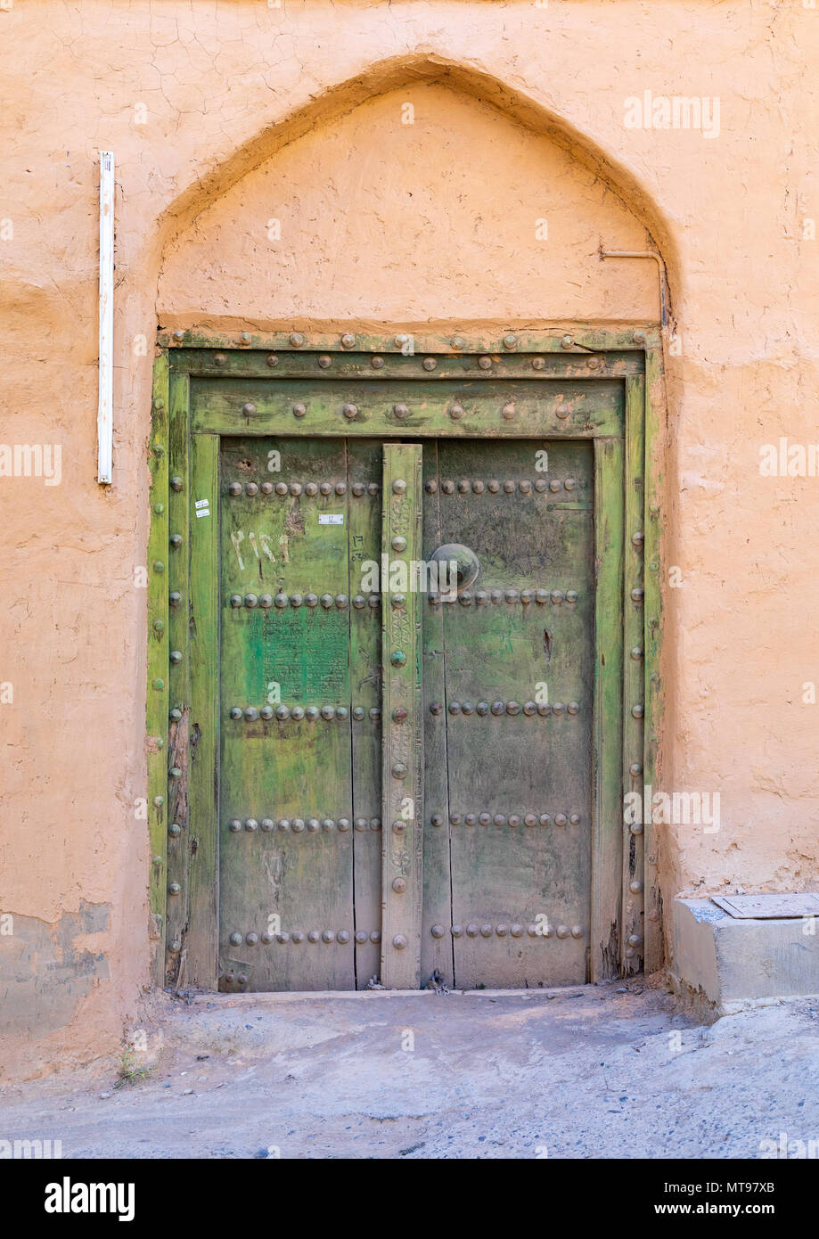 Omani wooden carved door, Ad Dakhiliyah Region, Al Hamra, Oman Stock ...