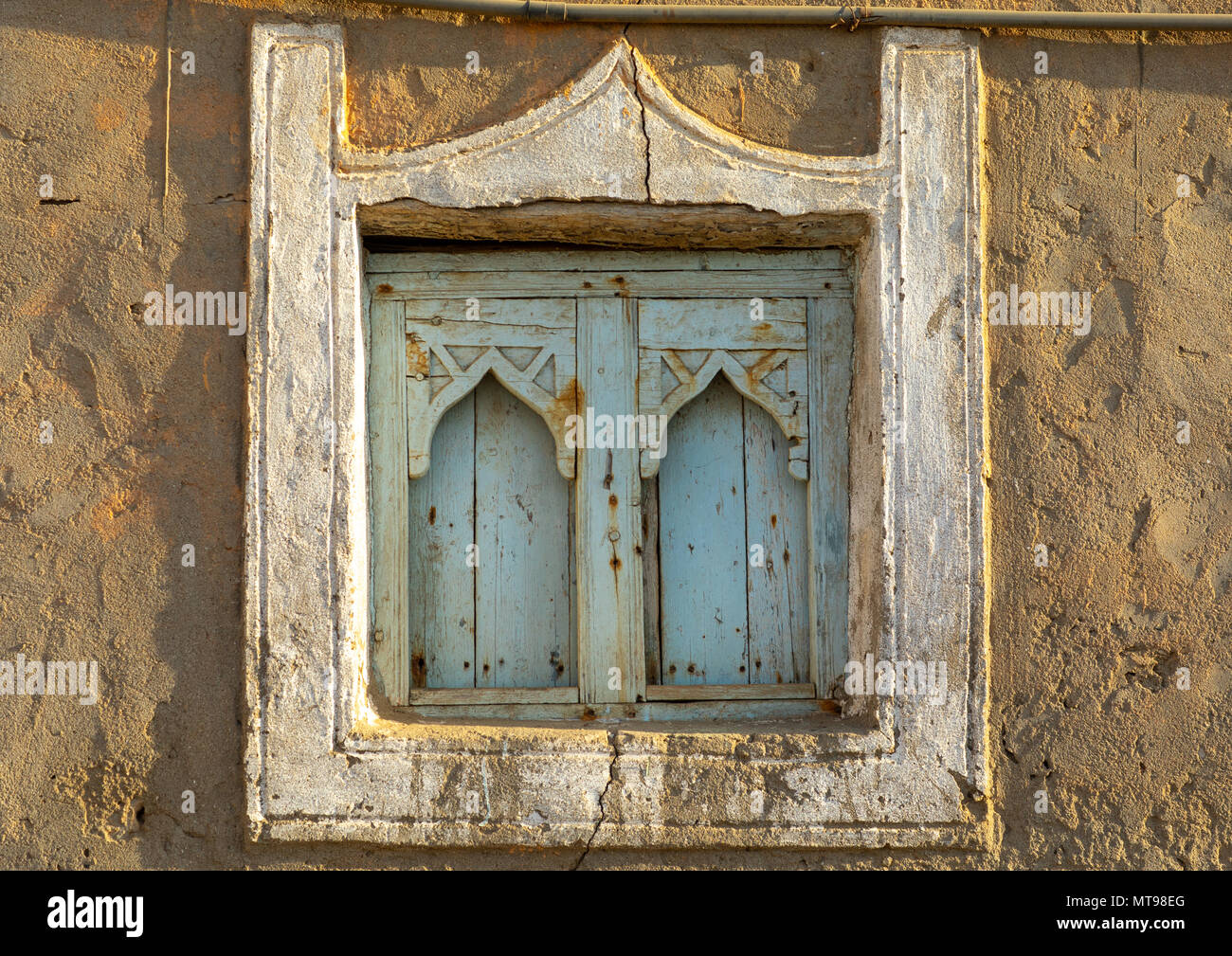 Wooden carved window of an abandoned house, Dhofar Governorate, Mirbat ...