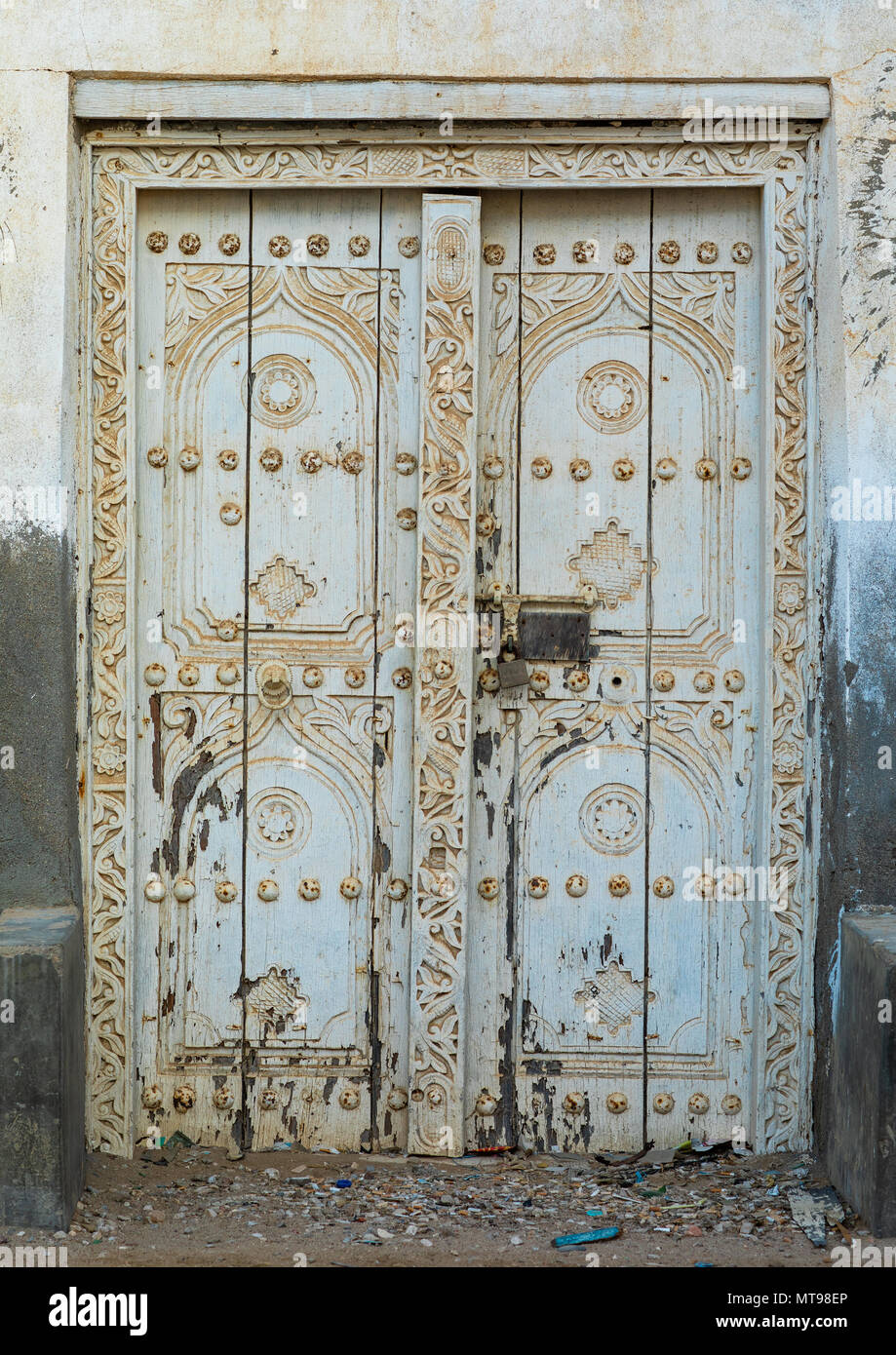 Omani wooden door, Dhofar Governorate, Mirbat, Oman Stock Photo - Alamy