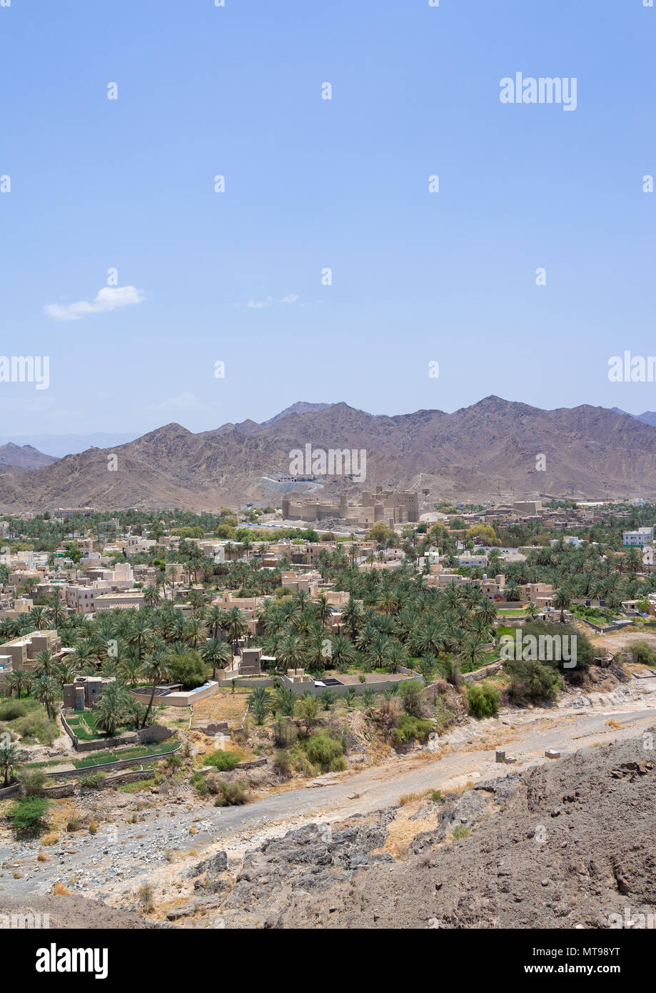 Bahla fort in the middle of an oasis, Ad Dakhiliyah ‍Governorate, Oasis ...