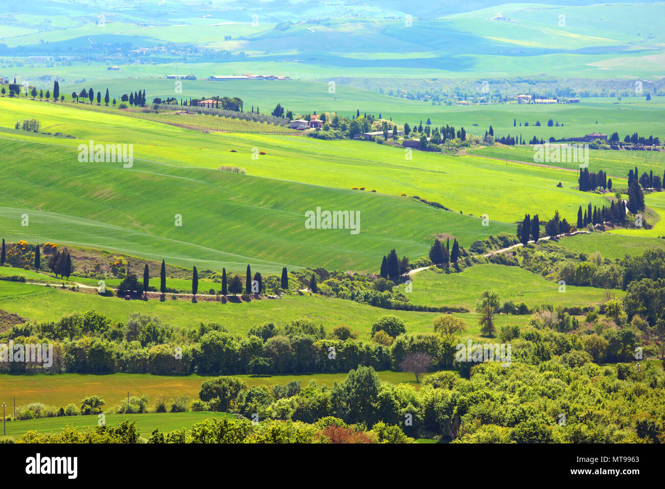 Tuscany italy farm hi-res stock photography and images - Alamy