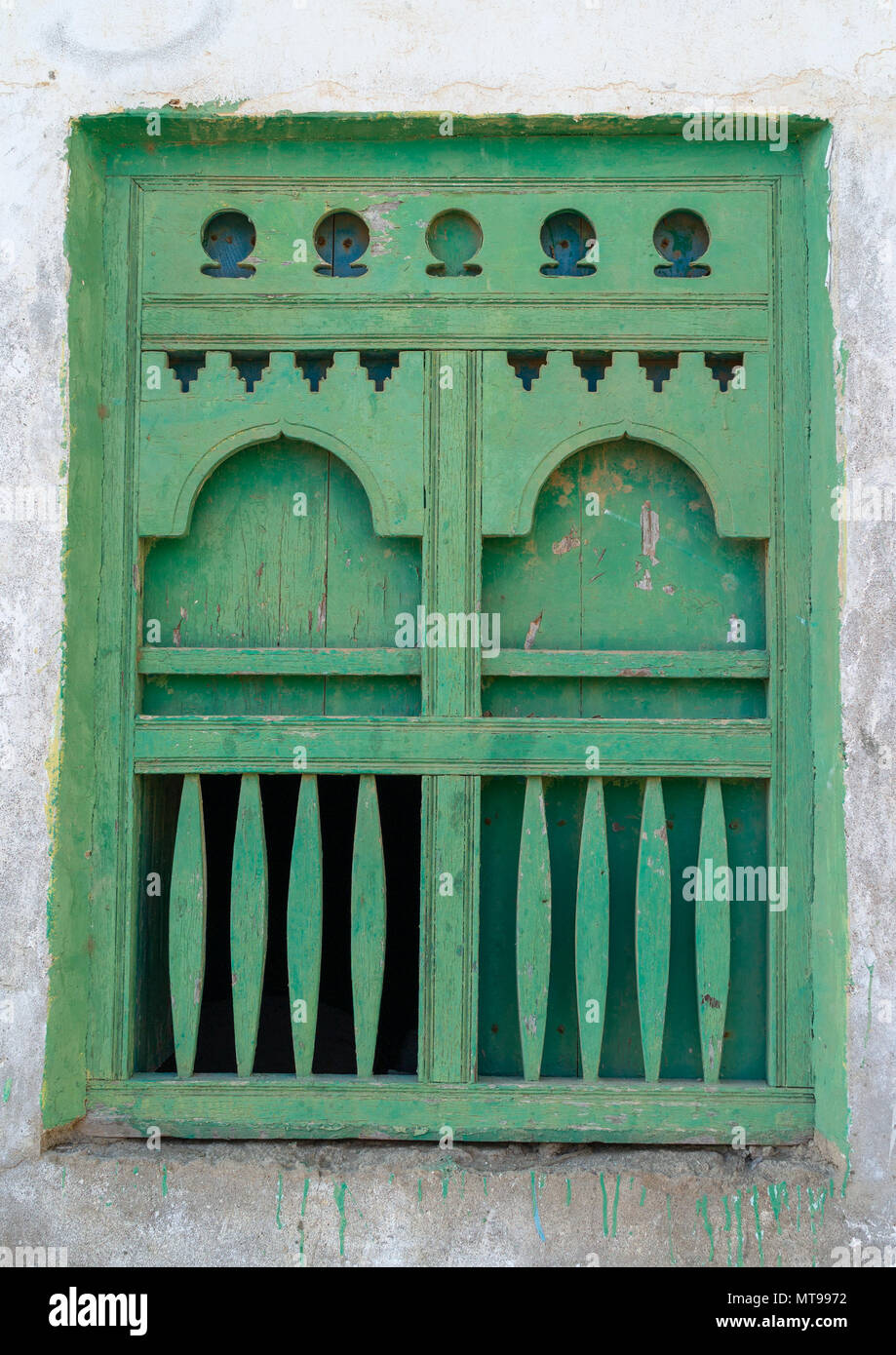 Wooden carved window of an abandoned house, Dhofar Governorate, Mirbat ...