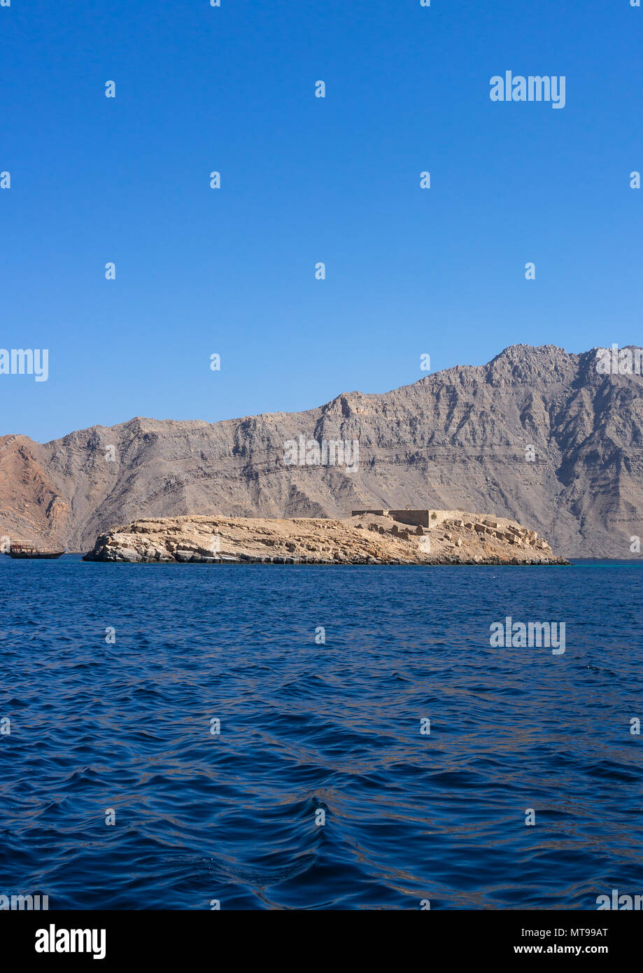 Telegraph island, Musandam Governorate, Khasab, Oman Stock Photo - Alamy