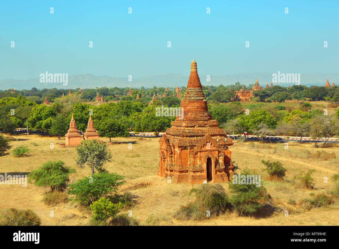 Myanmar heritage architecture hi-res stock photography and images - Alamy