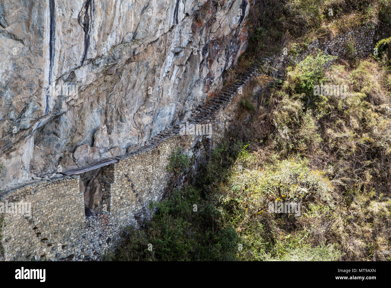 Machu Picchu Inca Bridge Stock Photo - Alamy