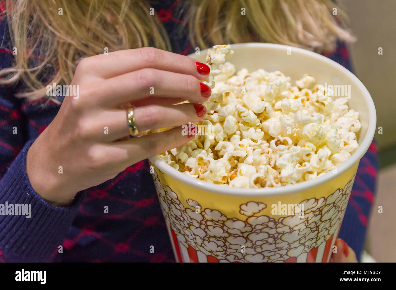 Picking popcorn hi-res stock photography and images - Alamy