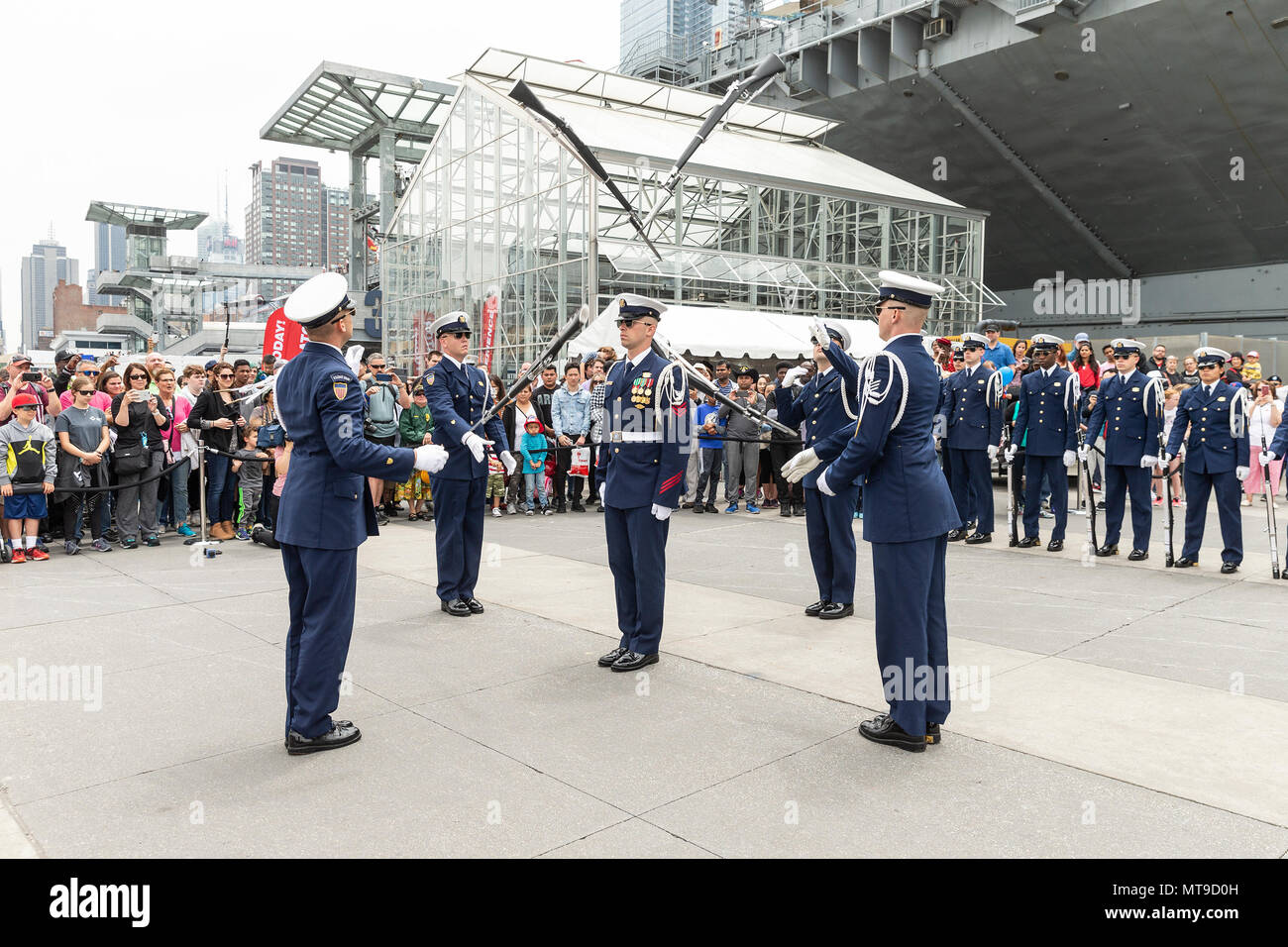 New York, United States. 28th May, 2018. US Coast Guard Honor members ...