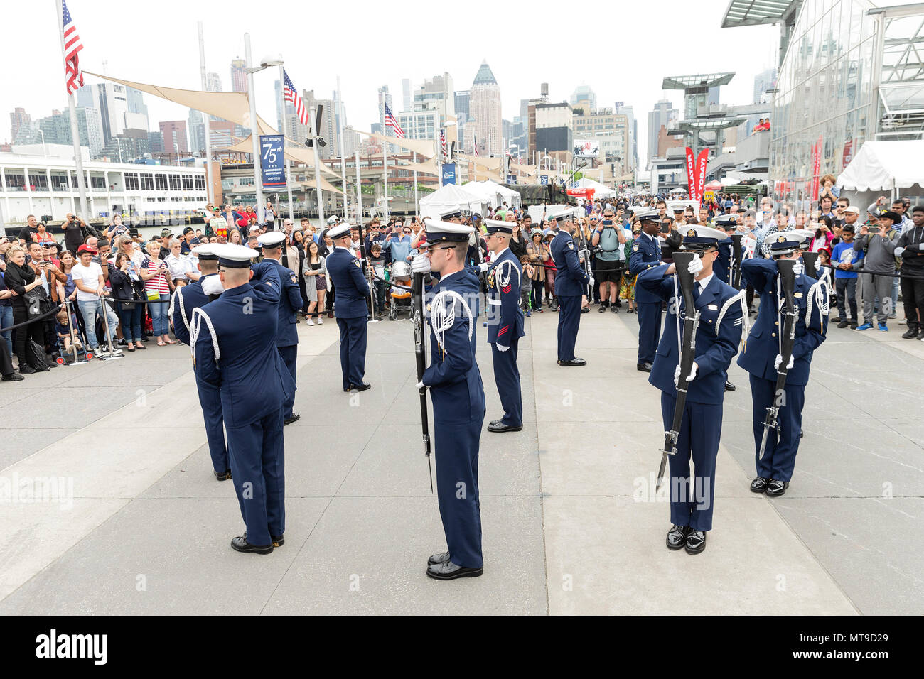 New York, United States. 28th May, 2018. US Coast Guard Honor members ...