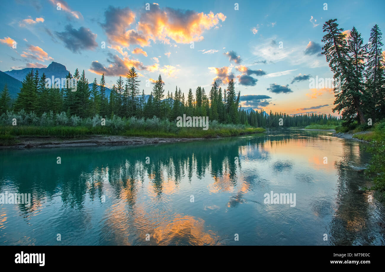 Forest river sunset hi-res stock photography and images - Alamy