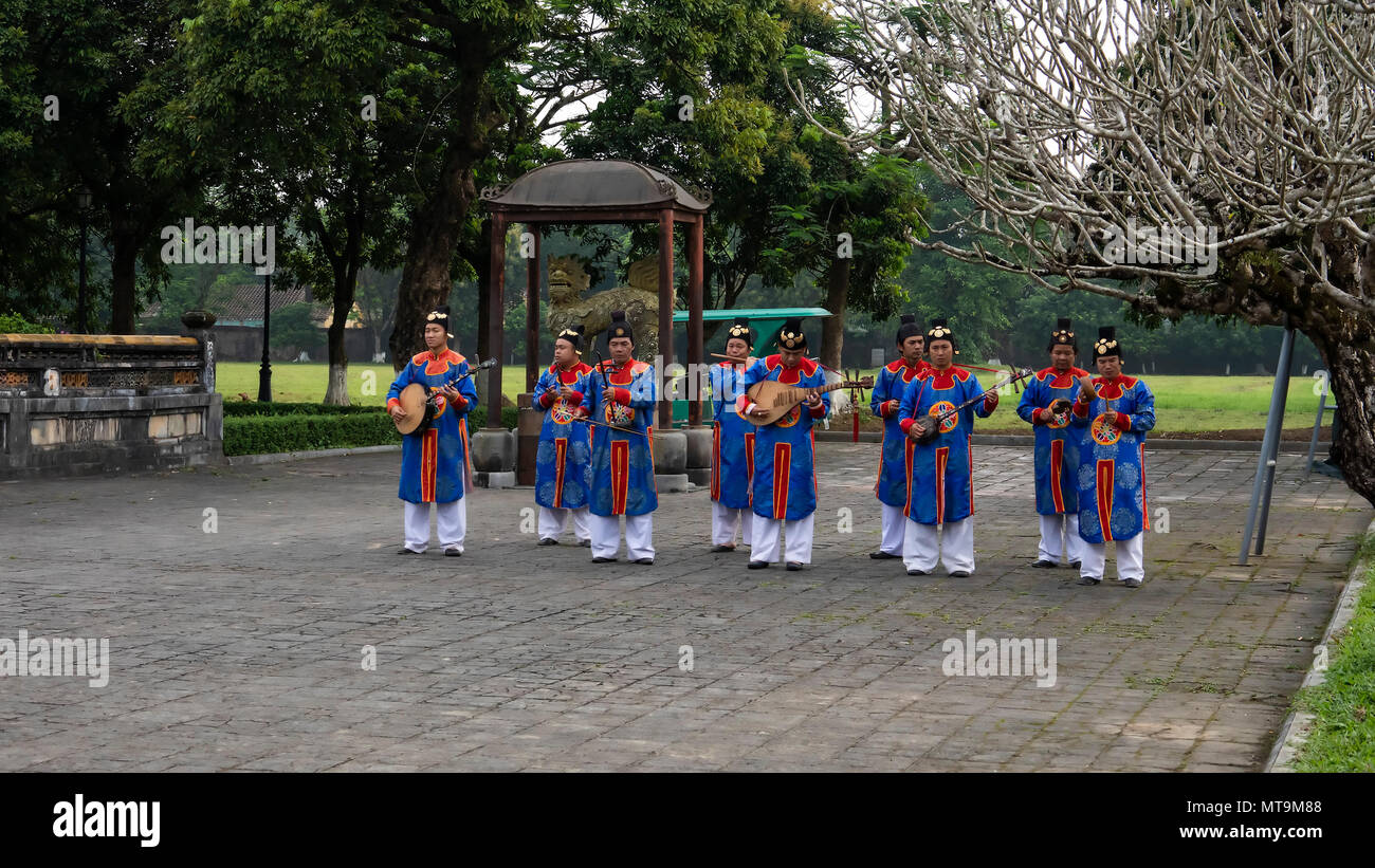 Traditional parade hue hi-res stock photography and images - Alamy