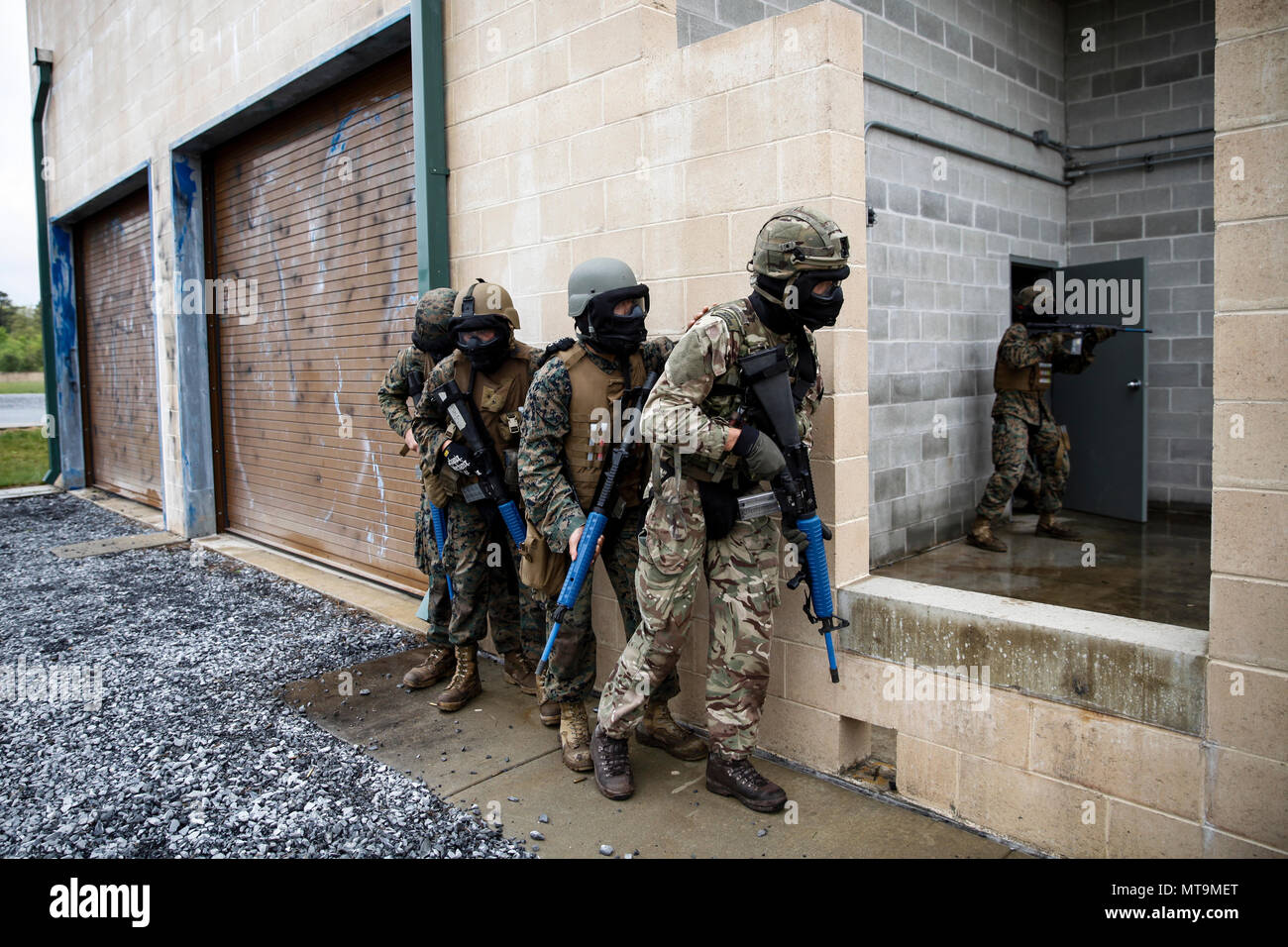 U.S. Marines with 6th Engineer Support Battalion, 4th Marine Logistics ...