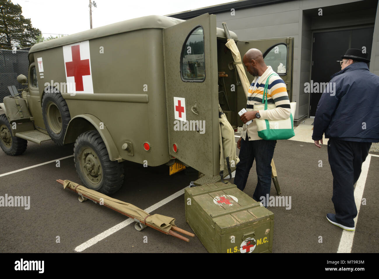 Visitors and military Veterans spend time interacting during Living ...