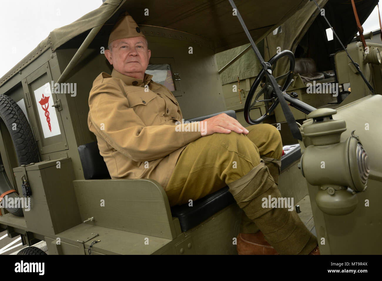 Ford model t ambulance hi-res stock photography and images - Alamy