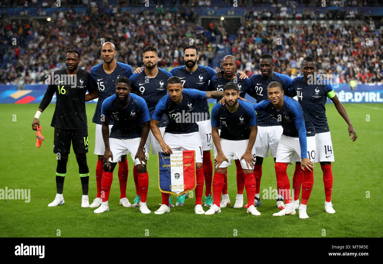 France players pose for a photograph before the international friendly ...