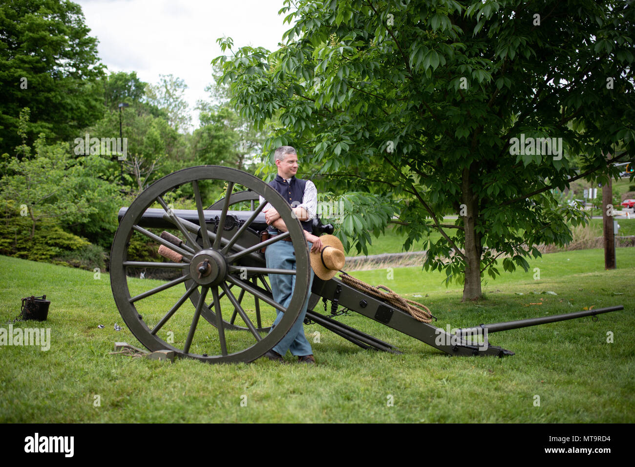3 inch ordnance rifle hi-res stock photography and images - Alamy