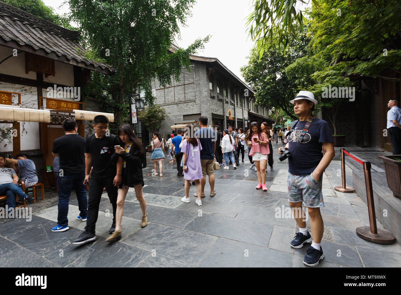 Chengdu, Sichuan Province, China - May 24, 2018 : china lane, Kuan and ...