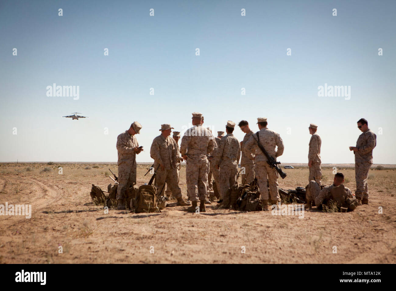 Ground control approach hi-res stock photography and images - Alamy