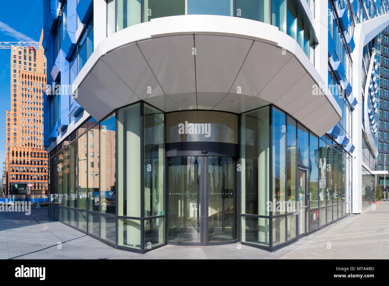 entrance of a modern office building Stock Photo - Alamy