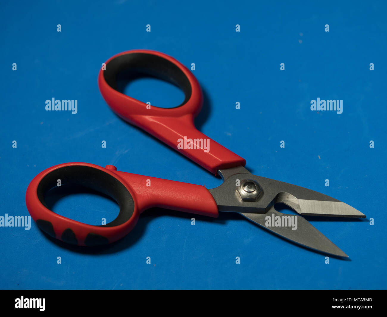 Electrician scissors hi-res stock photography and images - Alamy