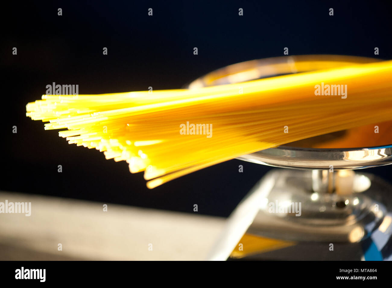 Traditional balance scale hi-res stock photography and images - Alamy