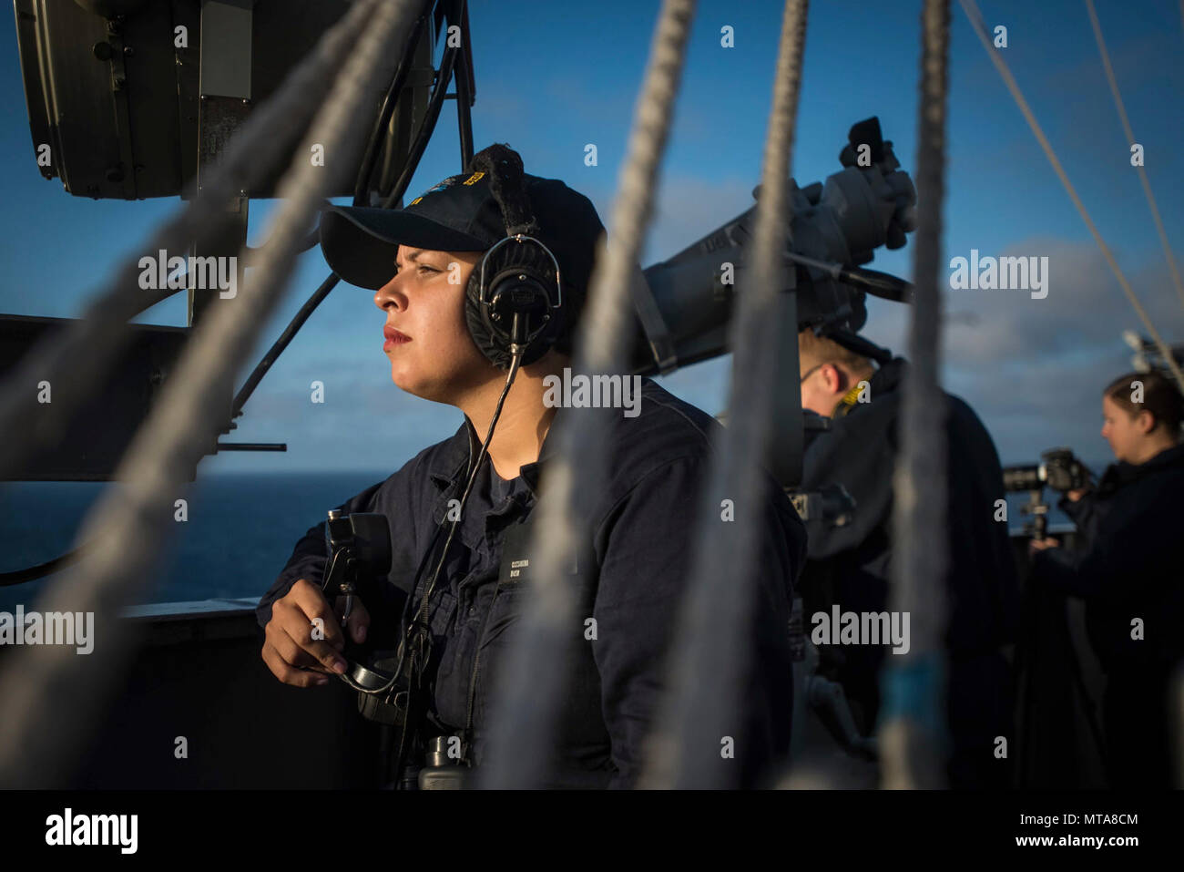 PACIFIC OCEAN (April 20, 2017)Boatswain’s Mate Seaman Cassandra Libiano ...