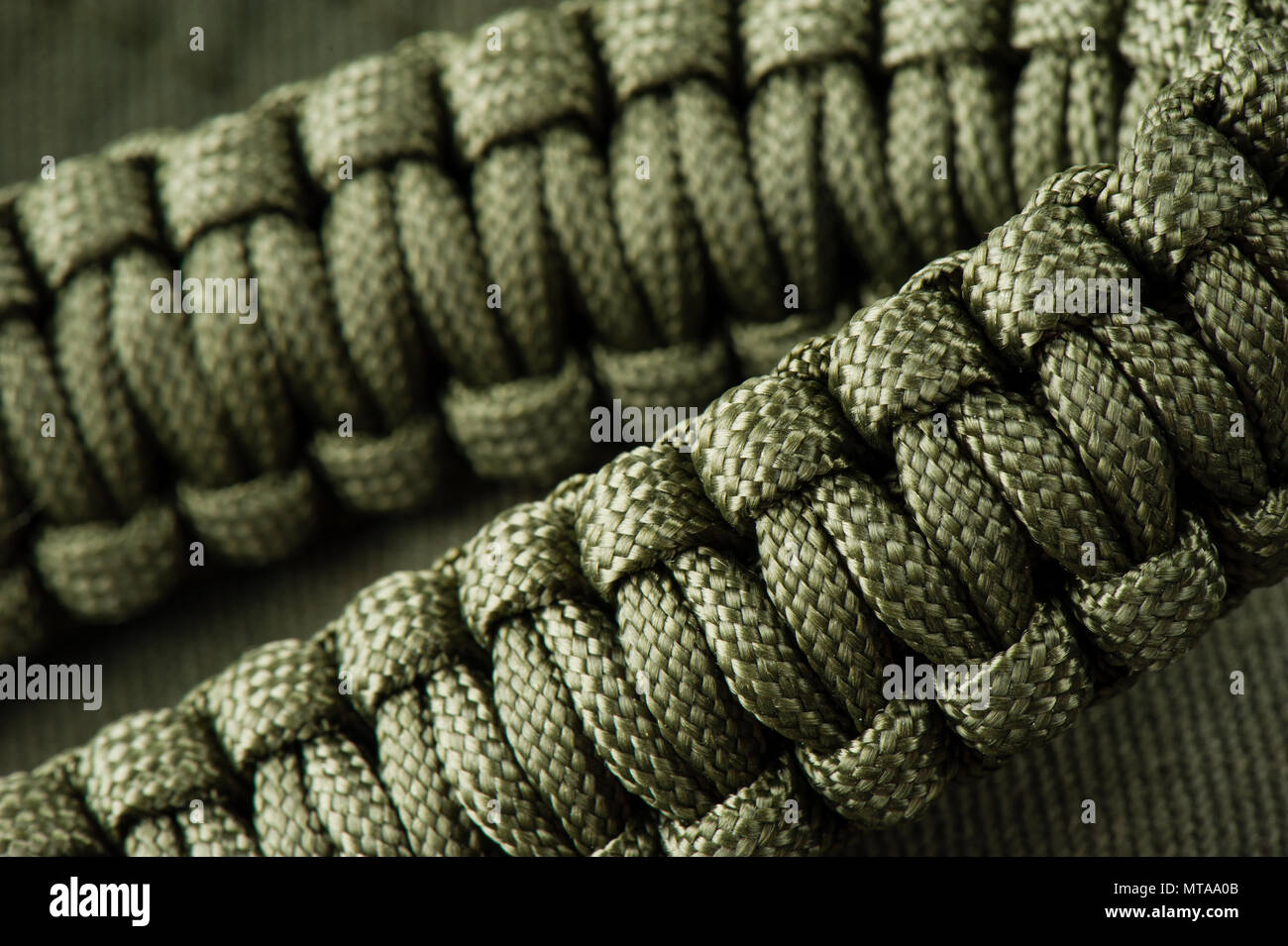 closeup braided green paracord bracelet, handmade paracord bracelet ...