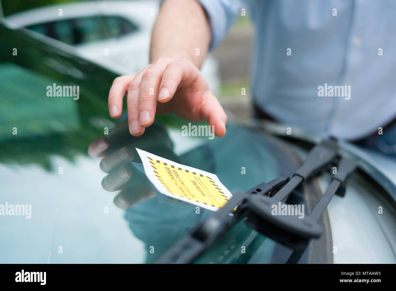 Car violation charge ticket hi-res stock photography and images - Alamy
