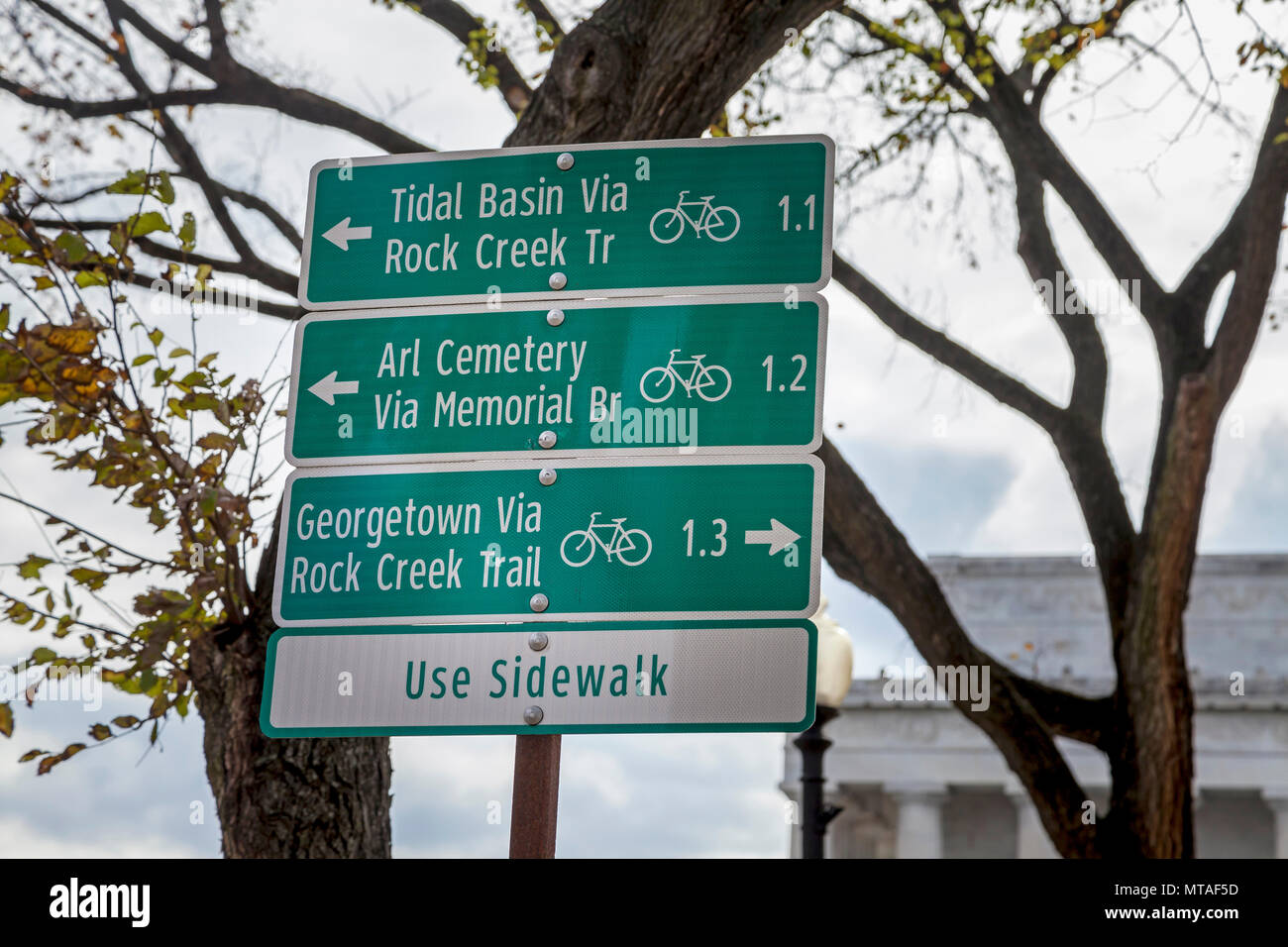 Directions sign near Capitol Mall, Washington DC, USA Stock Photo - Alamy