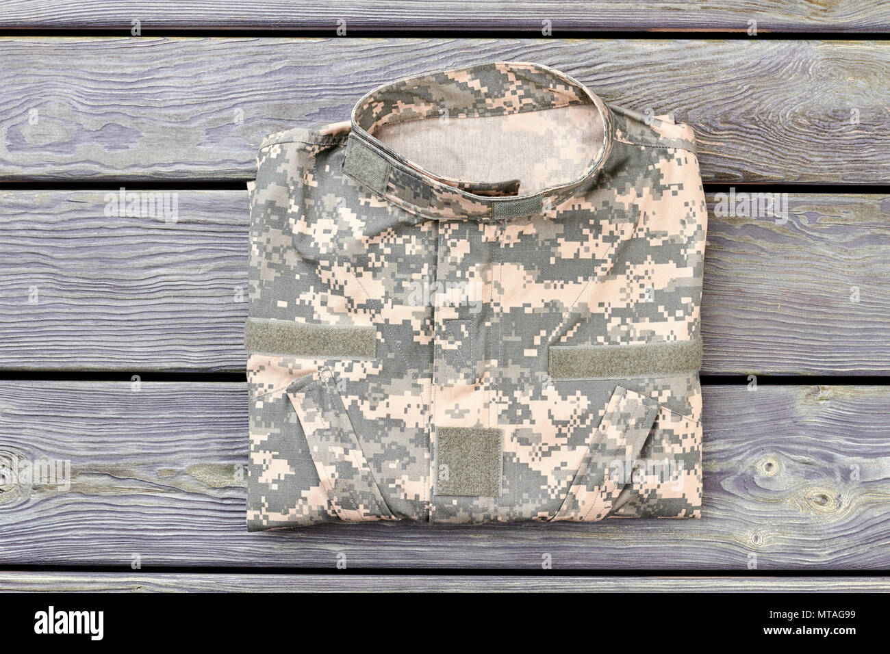 Camo jacket hi-res stock photography and images - Alamy