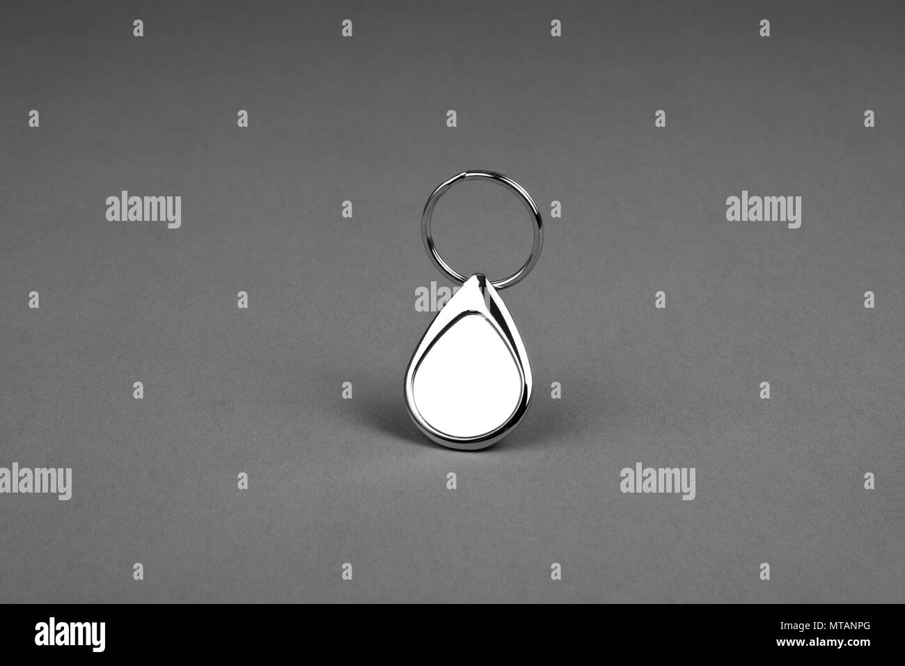 Souvenir key rings hi-res stock photography and images - Alamy