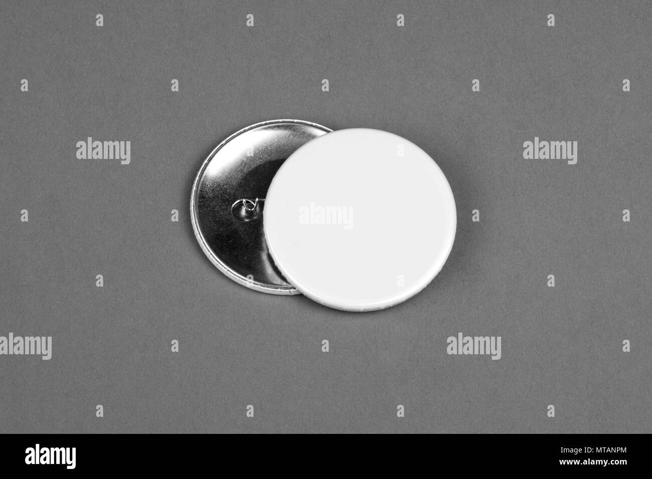 Pinning on badge hi-res stock photography and images - Alamy