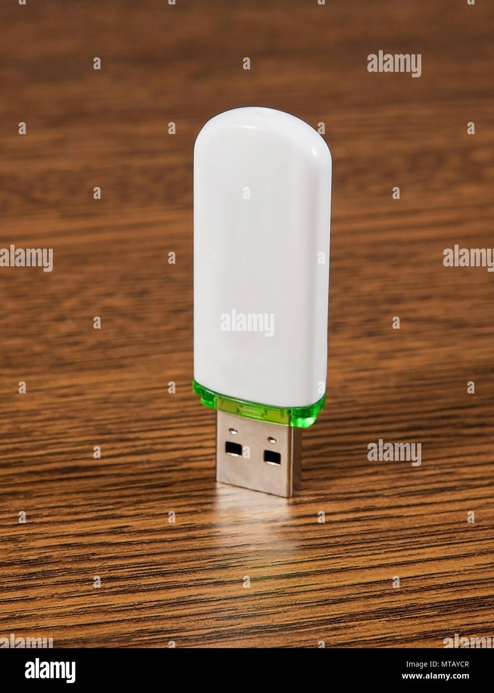 Office usb flash icon hi-res stock photography and images - Alamy