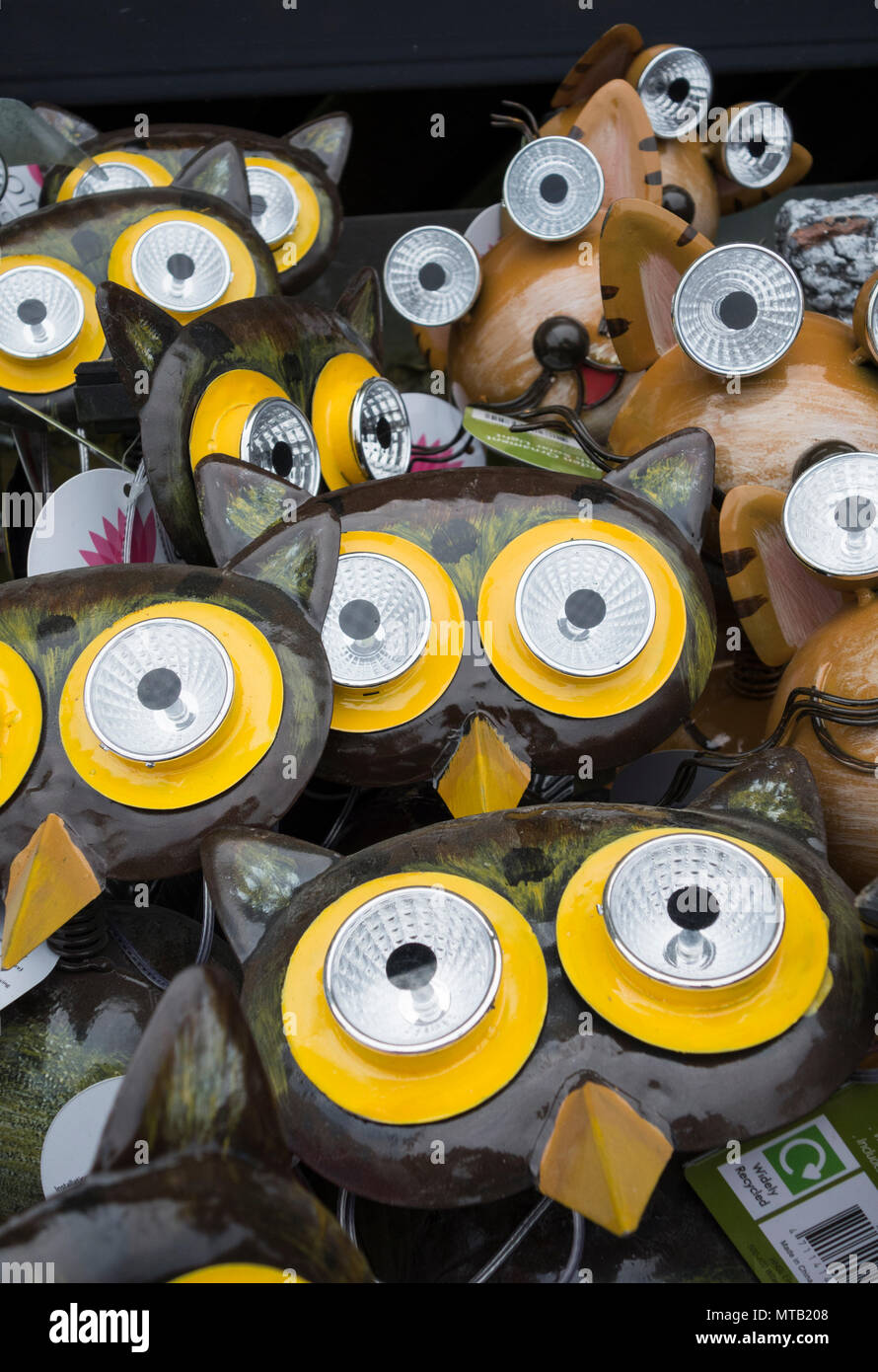 Outdoor, solar powered cat shaped lights Stock Photo - Alamy