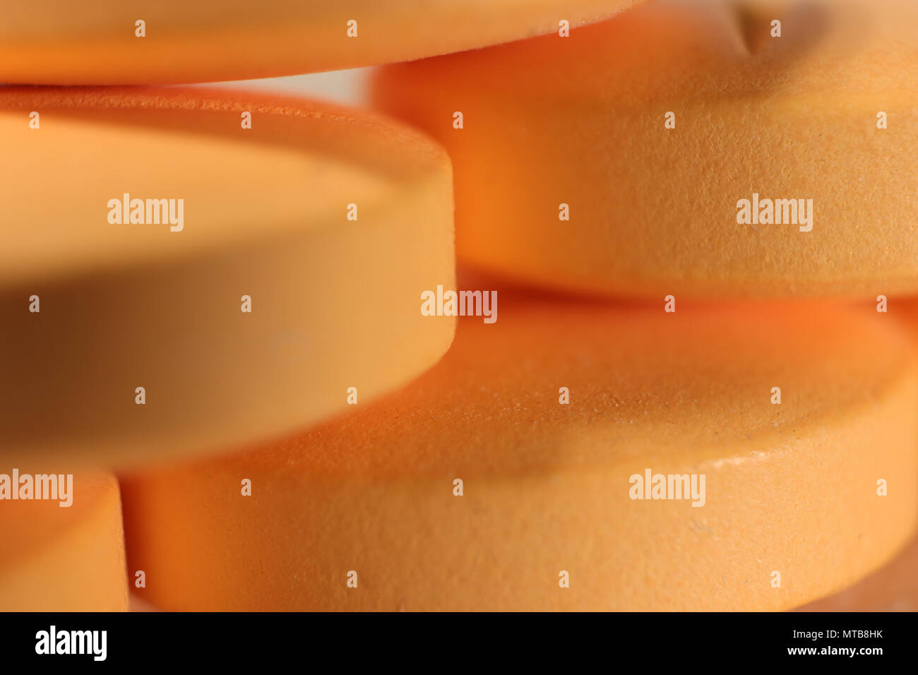 Orange medicine hi-res stock photography and images - Alamy