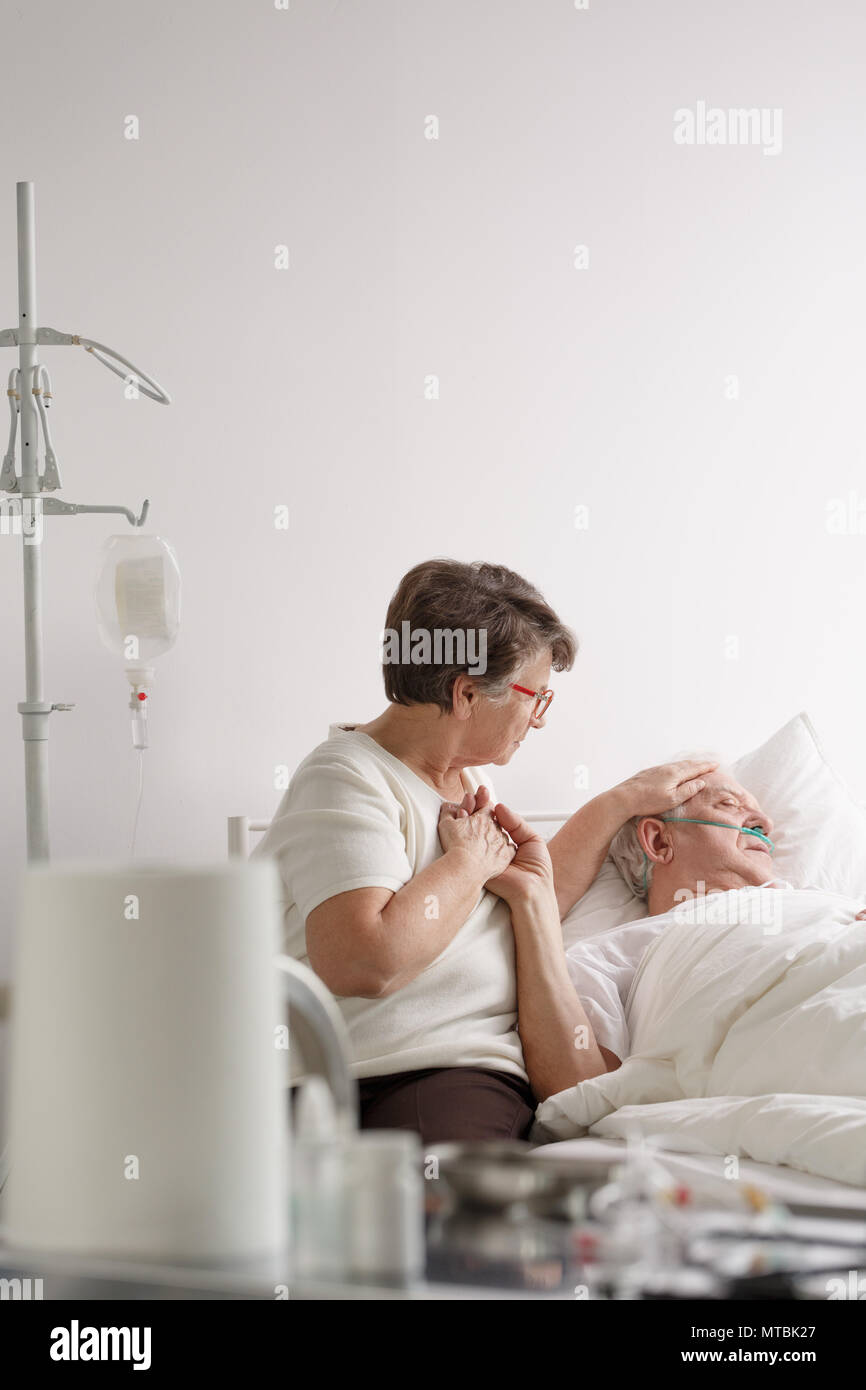 Old sick woman dying hi-res stock photography and images - Alamy
