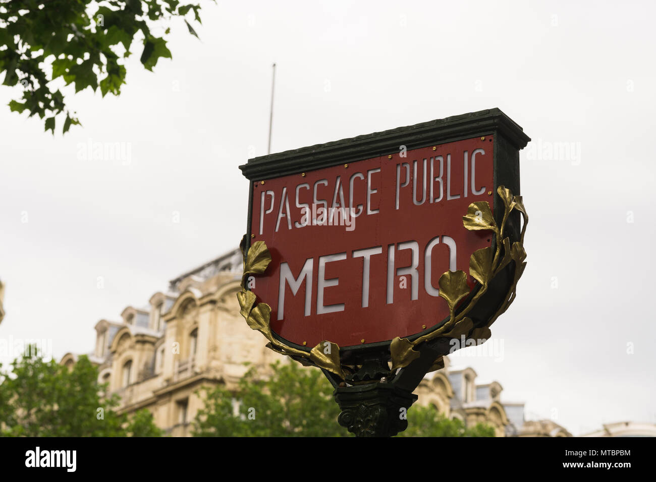 Metro sign in Paris, France Stock Photo - Alamy