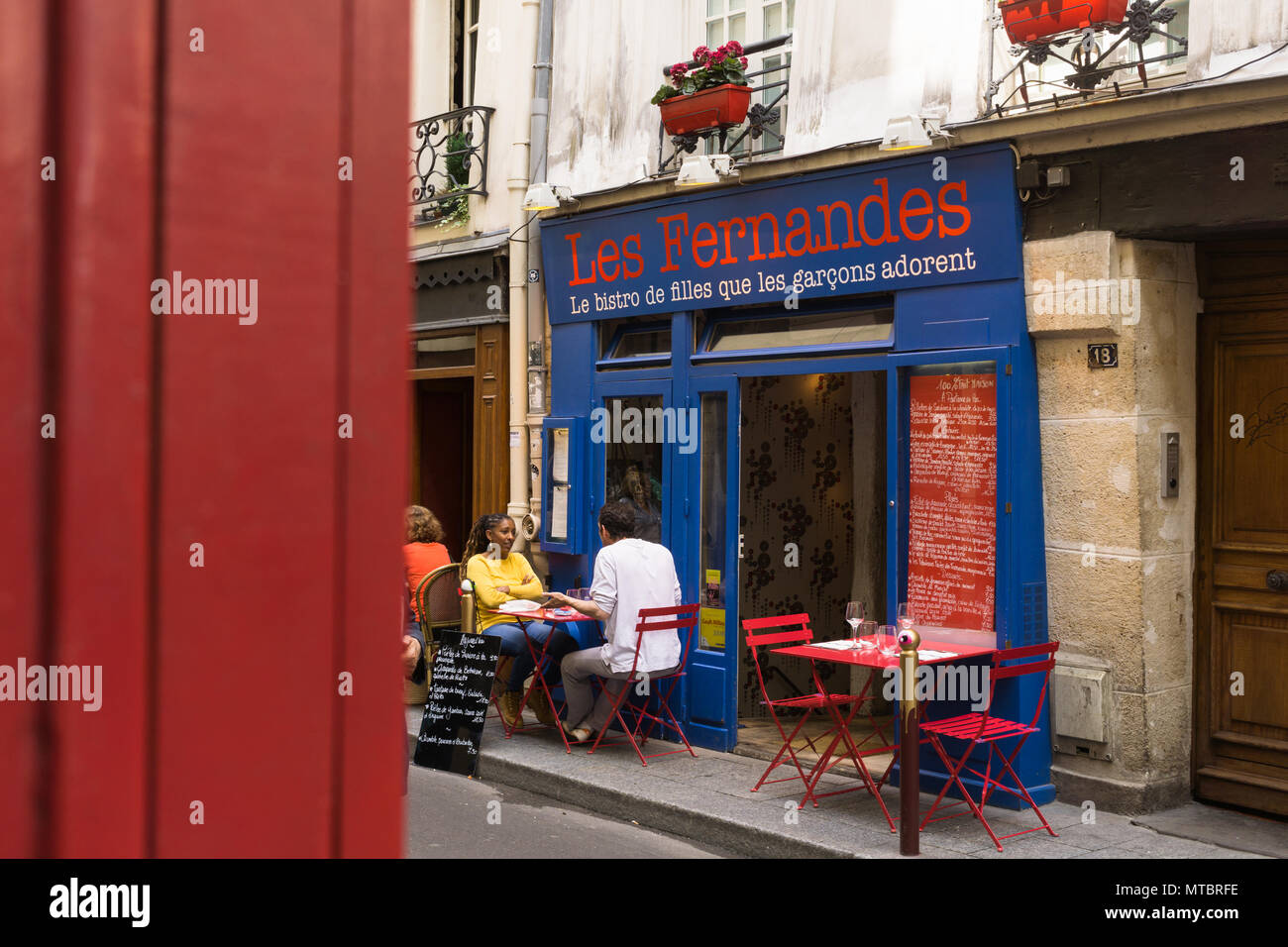 Les fernandes hi-res stock photography and images - Alamy