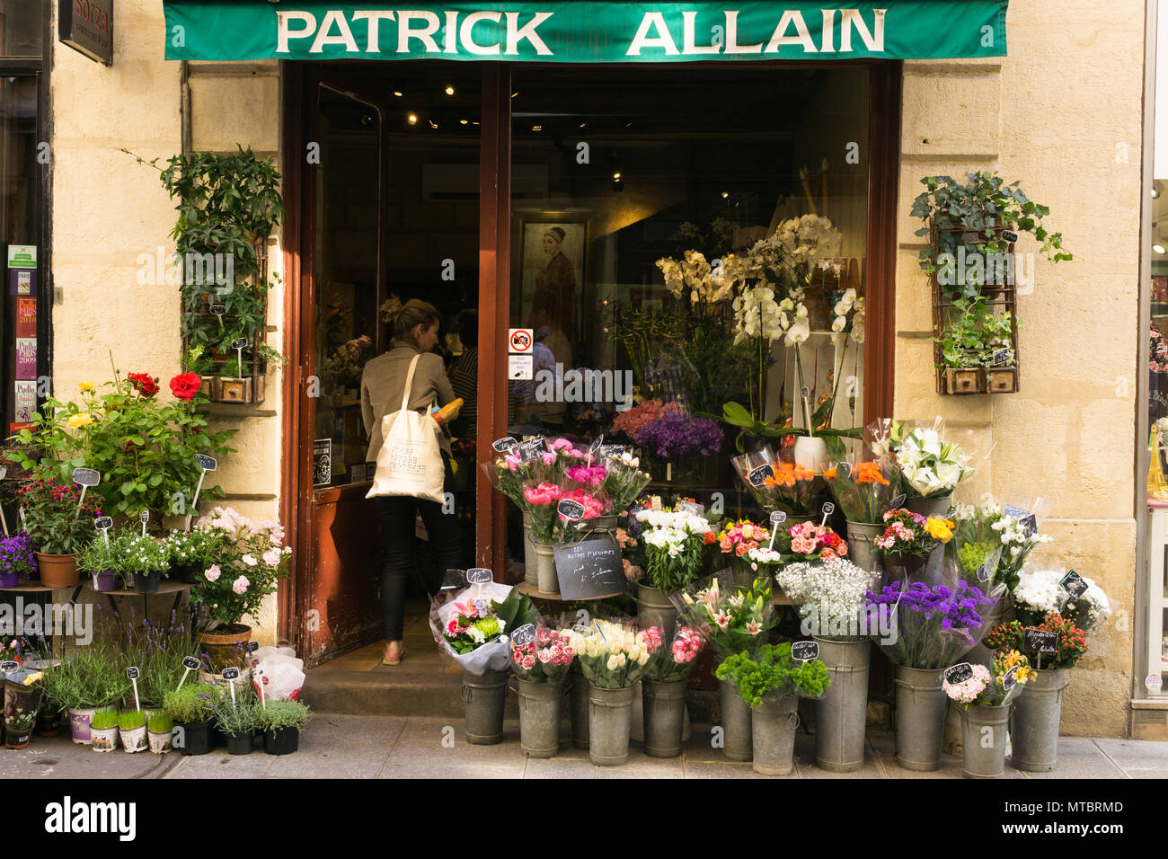 Patrick Allain flower shop on Ile Saint-Louis in Paris, France Stock ...