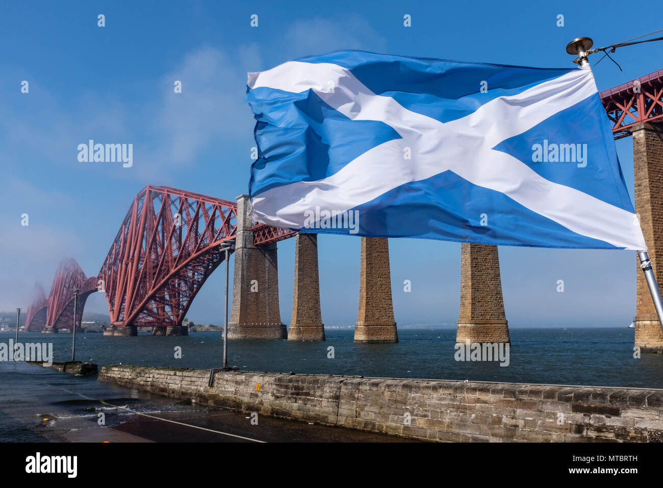 Scottish independence saltire flag hi-res stock photography and images ...