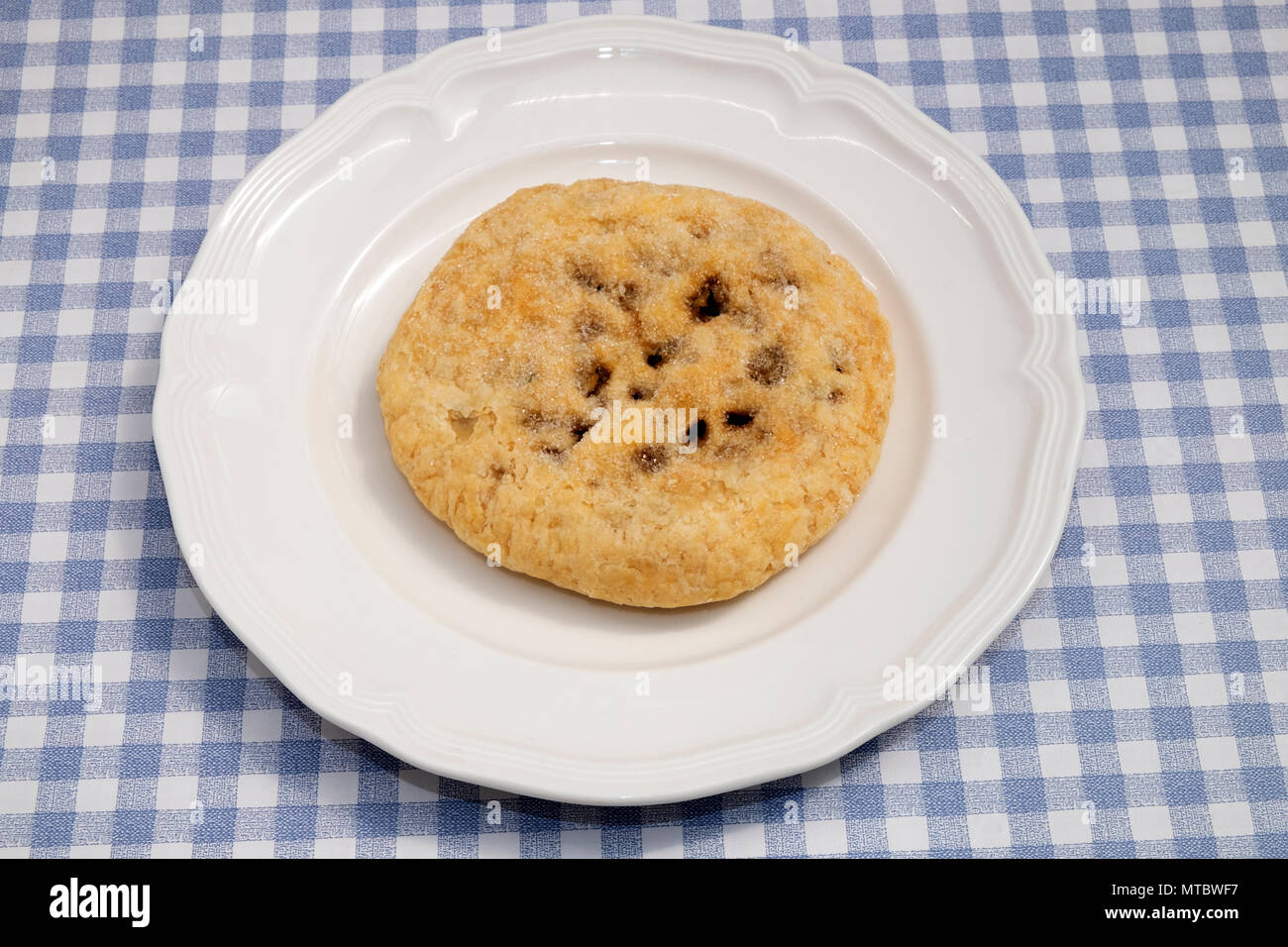 Local cake hi-res stock photography and images - Alamy