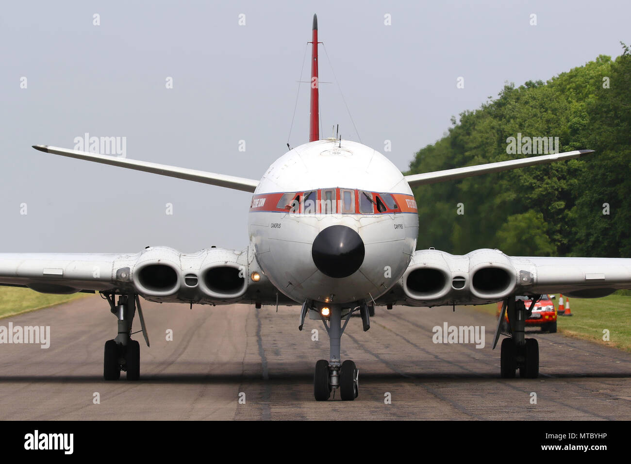 Dehavilland comet hi-res stock photography and images - Alamy