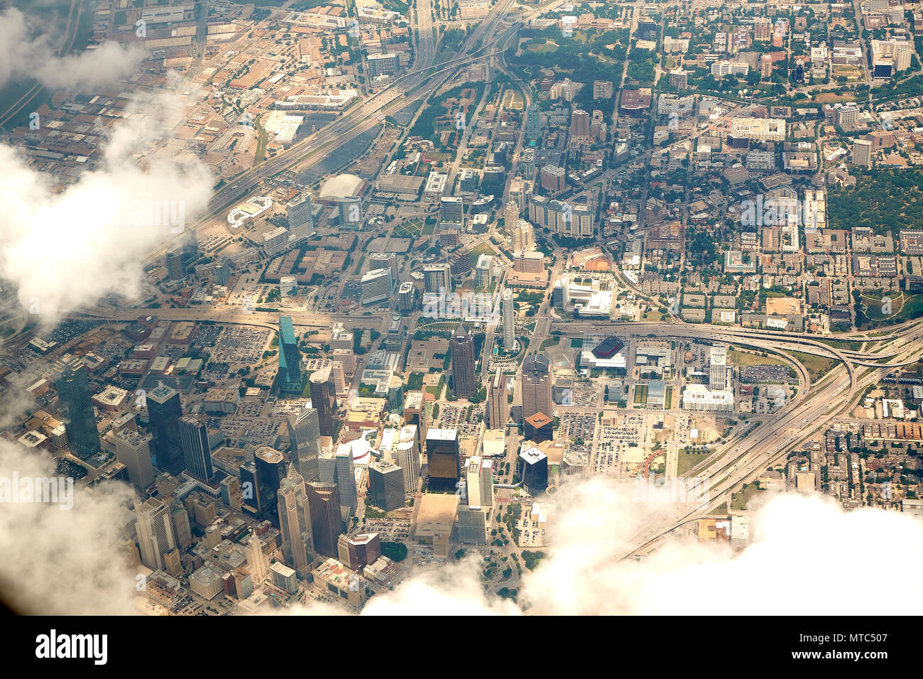 Downtown dallas aerial hi-res stock photography and images - Alamy