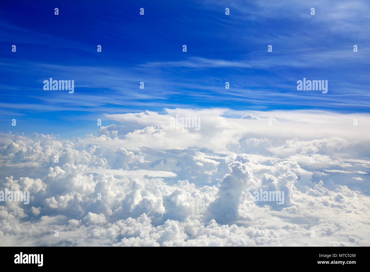 Aircraft point of view hi-res stock photography and images - Alamy