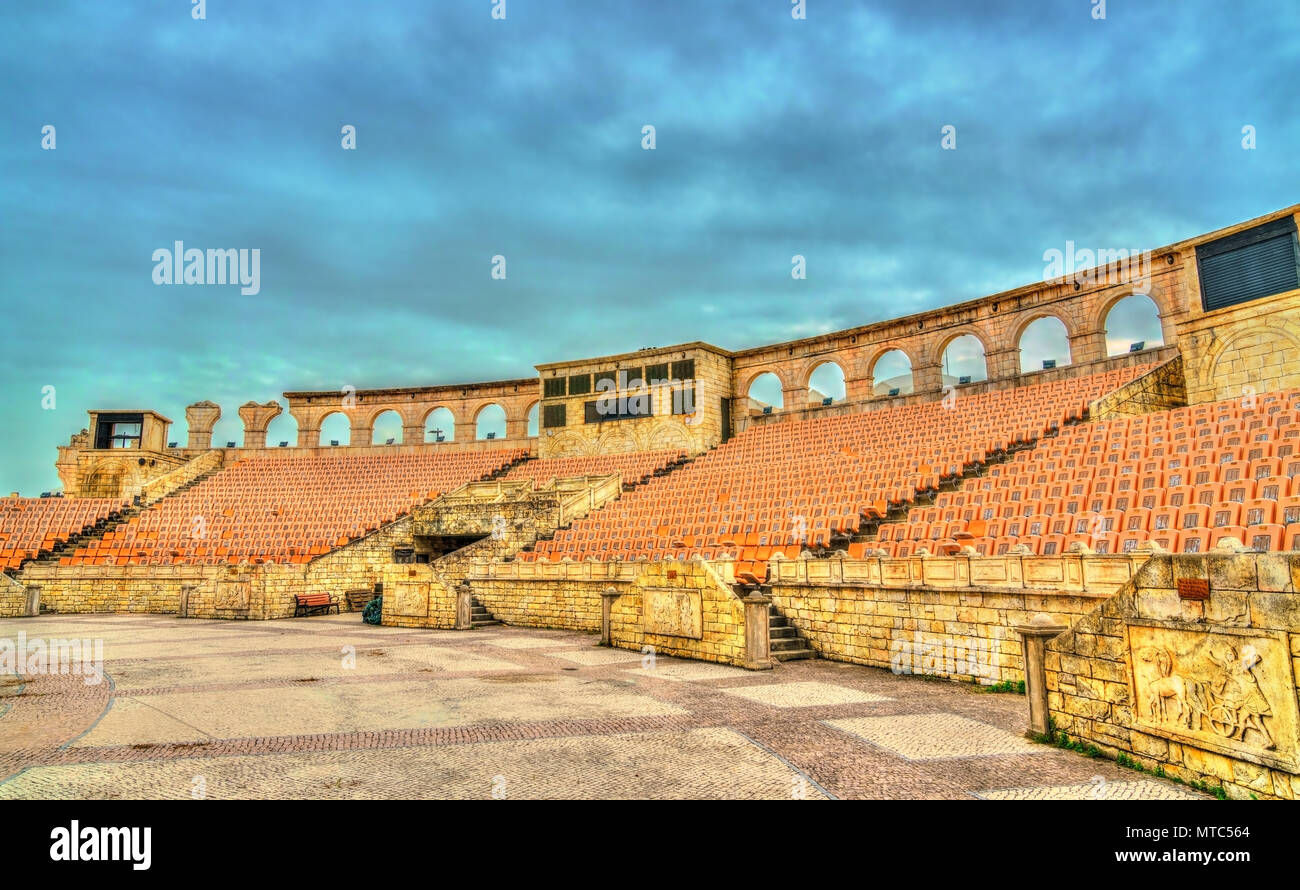 Roman Amphitheatre or Colosseum at Macau Fisherman's Wharf, China Stock ...
