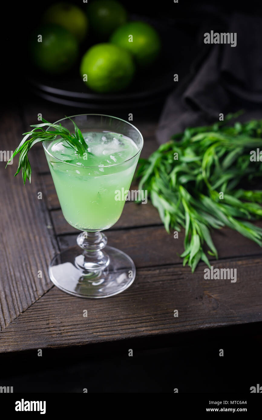 Bright green lemonade Stock Photo - Alamy