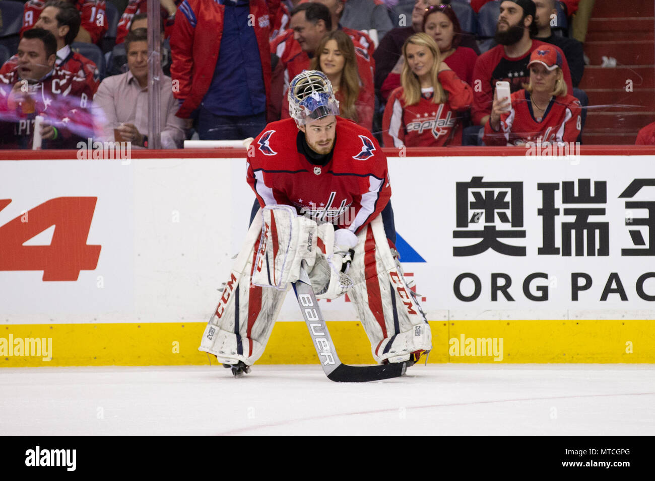 Philipp grubauer hi-res stock photography and images - Alamy