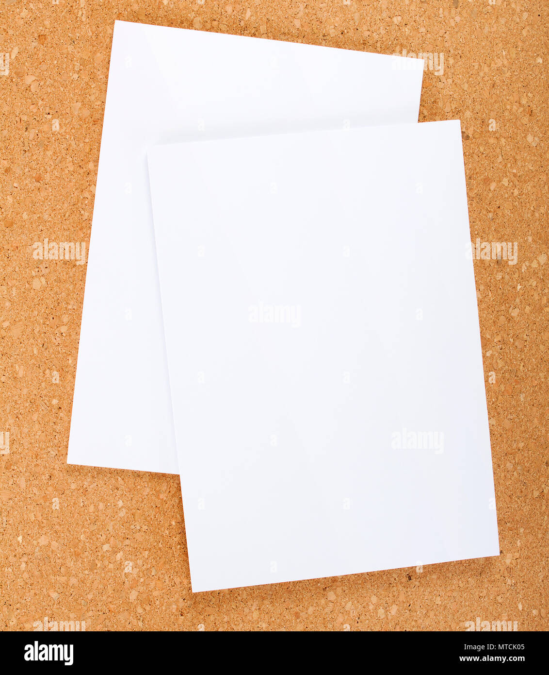 Blank flyer poster on cork board Stock Photo - Alamy