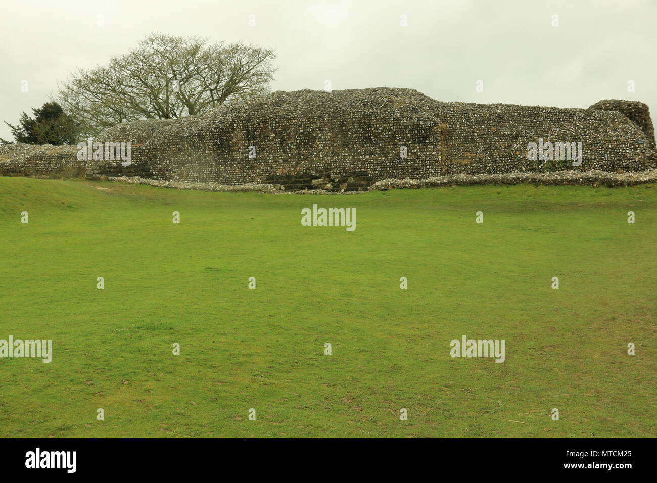 Old Sarum Castle Stock Photo - Alamy