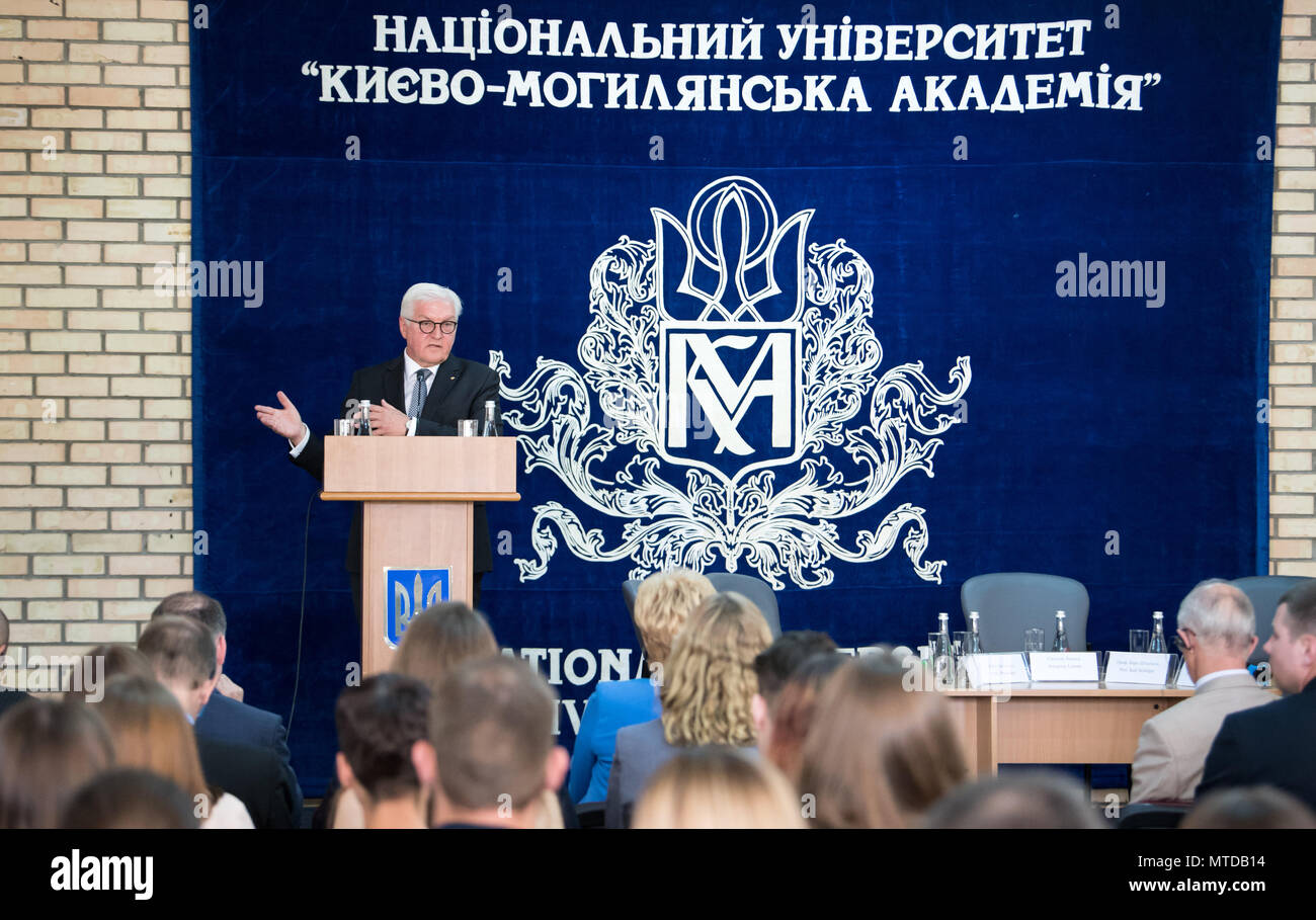 Kiev, Ukraine. 29 May 2018, Ukraine, Kiev: German President Frank-Walter Steinmeier delivers a ...