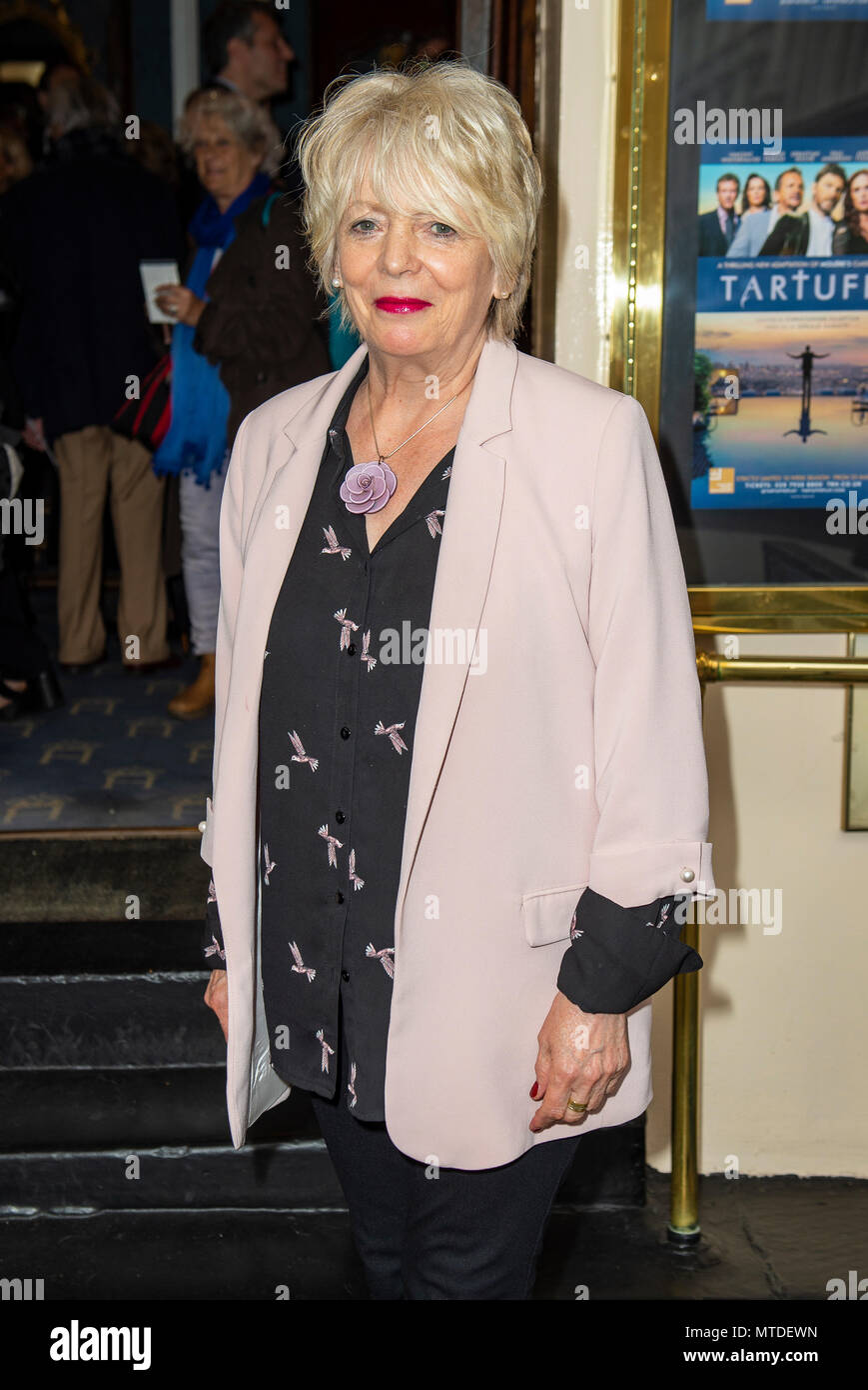 Alison steadman hi-res stock photography and images - Alamy